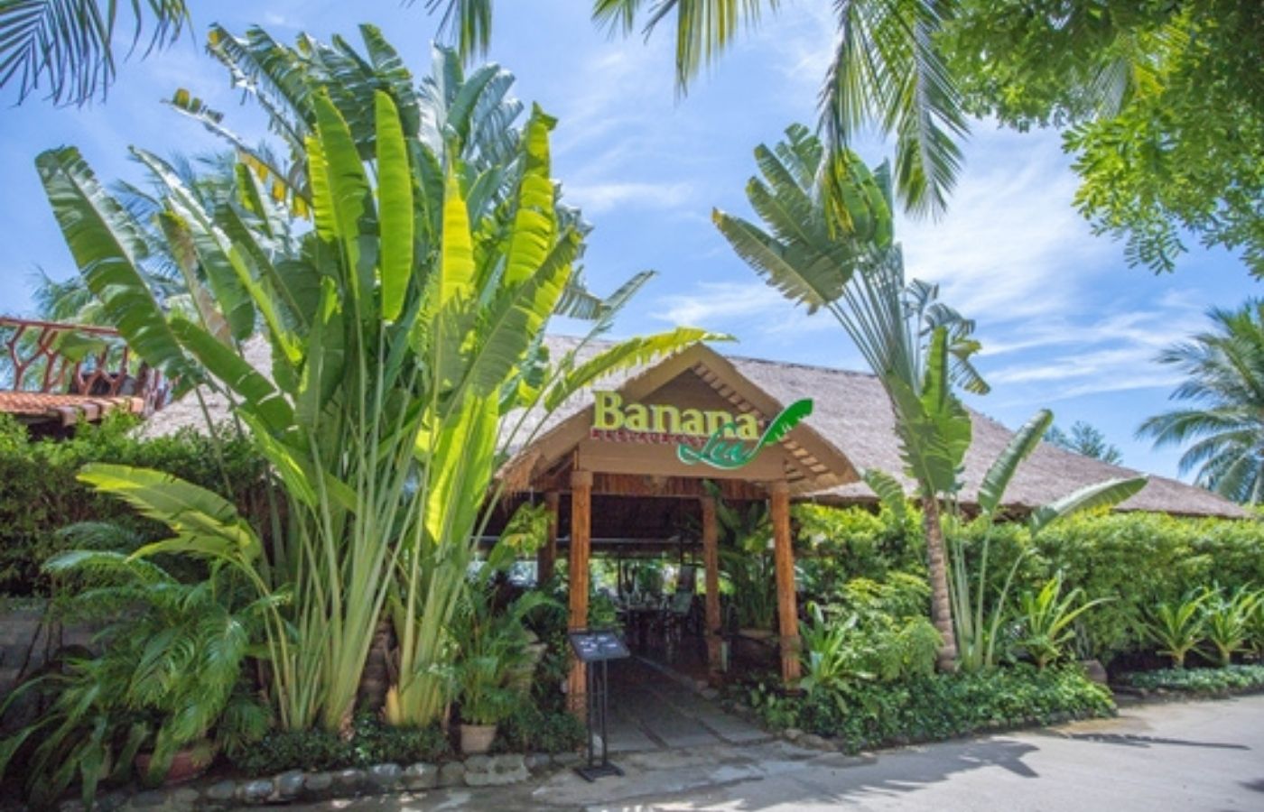 Khách sạn Diamond Bay Residence - Thiên đường nhiệt đới của biển Nha Trang