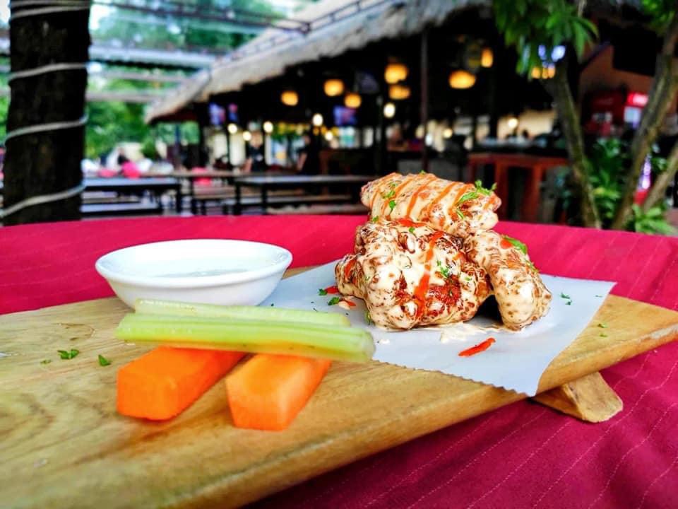 The Moose & Roo Smokehouse - Khám phá 'lò hun khói' kiểu Mỹ ở Hà Thành