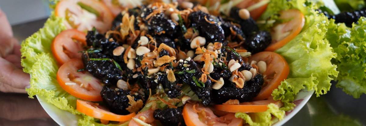 Bọ rầy Bảy Núi, món ăn độc đáo khiến bạn dù sợ vẫn muốn nếm thử