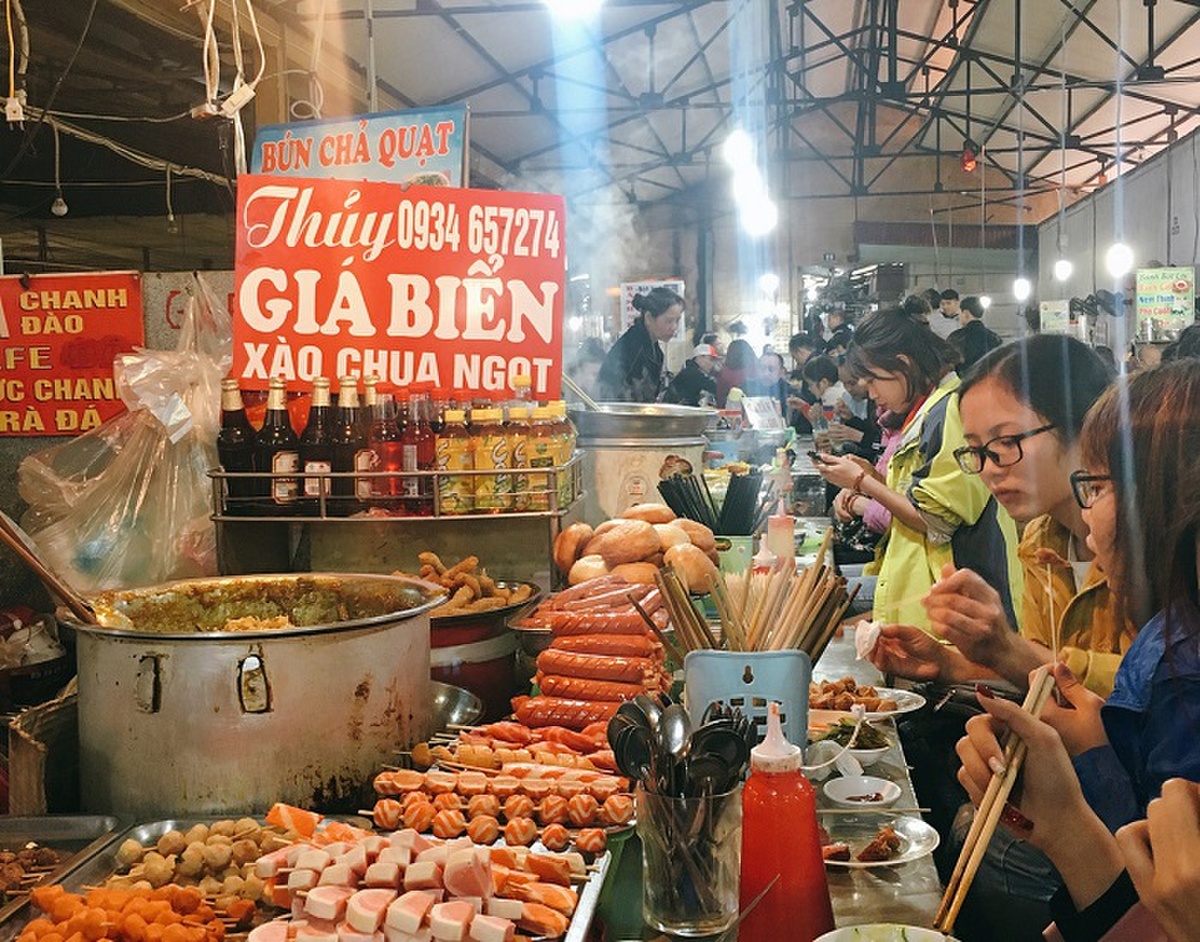 Càn quét 1001 món ngon tại thiên đường Ẩm thực Chợ Cát Bi Hải Phòng