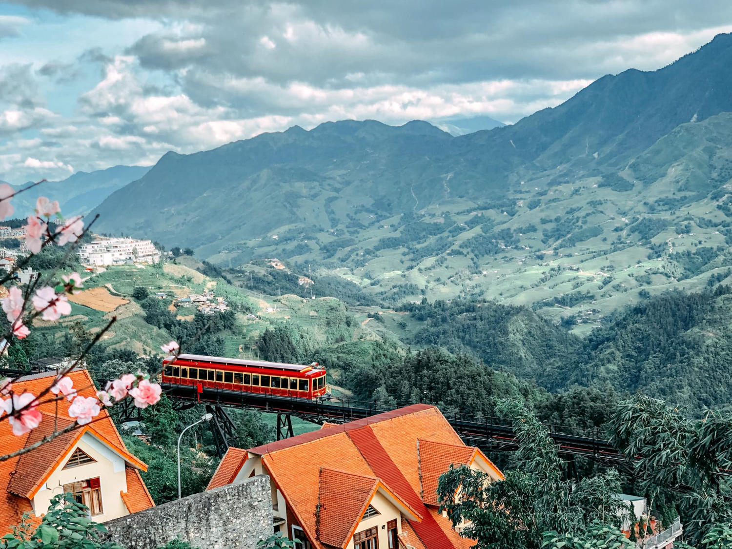 Cùng Hội Bạn Thân Review Sapa Và Lưu Giữ Thanh Xuân Qua Từng Bức ảnh