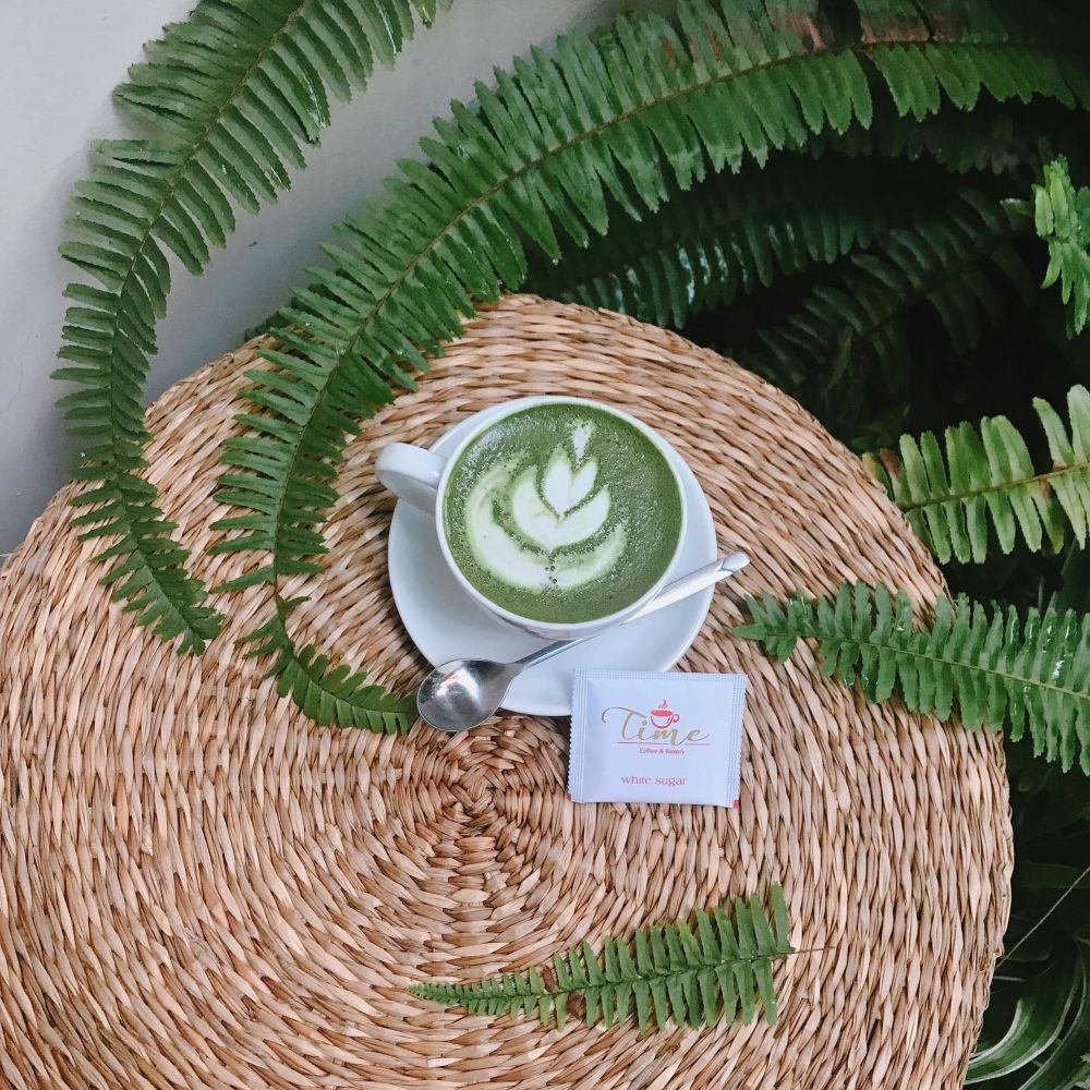 Time Coffee & Bakery - Nơi thời gian lắng đọng