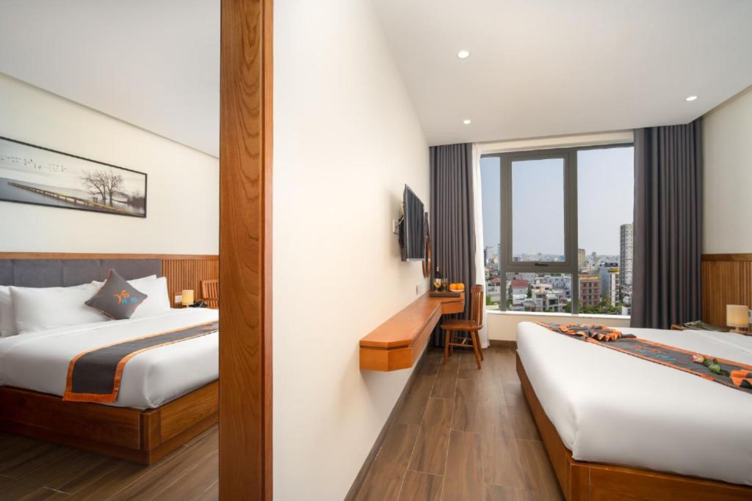 YES HOTEL chuẩn 4 sao tọa lạc bên bờ biển Mỹ Khê thơ mộng